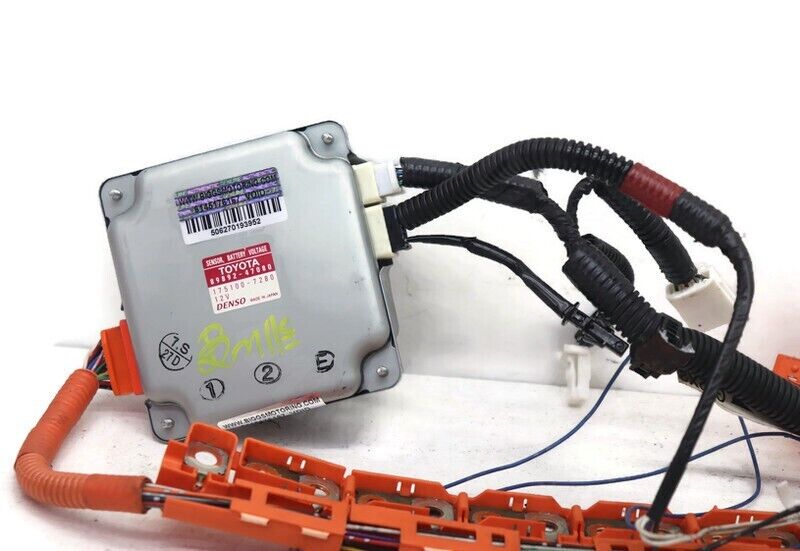 2010-2015 Toyota Prius Hybrid Battery Voltage Sensor Module 89892-4708
