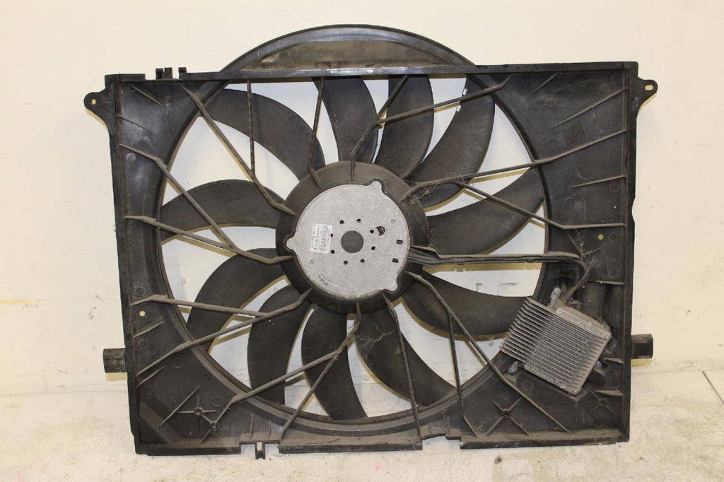 2000-2006 Mercedes Benz W220 Cl500 Engine Cooling Fan Shroud