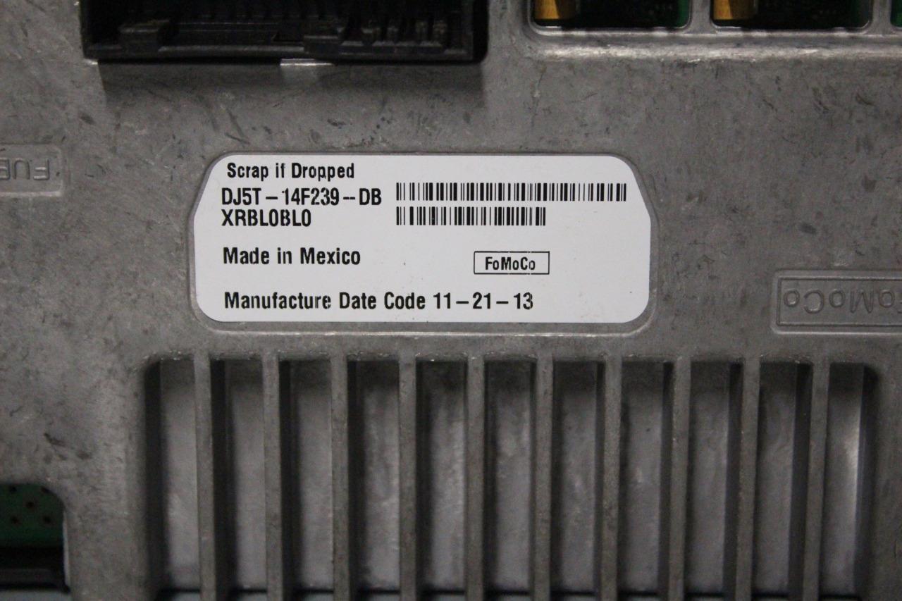 2013-2014 FORD ESCAPE RADIO STEREO SYNC APIM TOUCH DISPLAY SCREEN PLAY